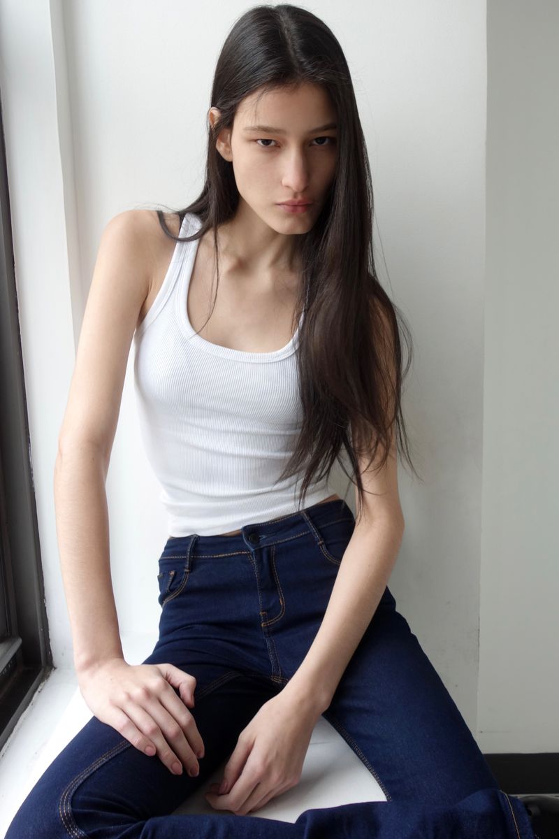 Luiza Perote: A Nova Top Model do Amazonas que Está Dominando as ...