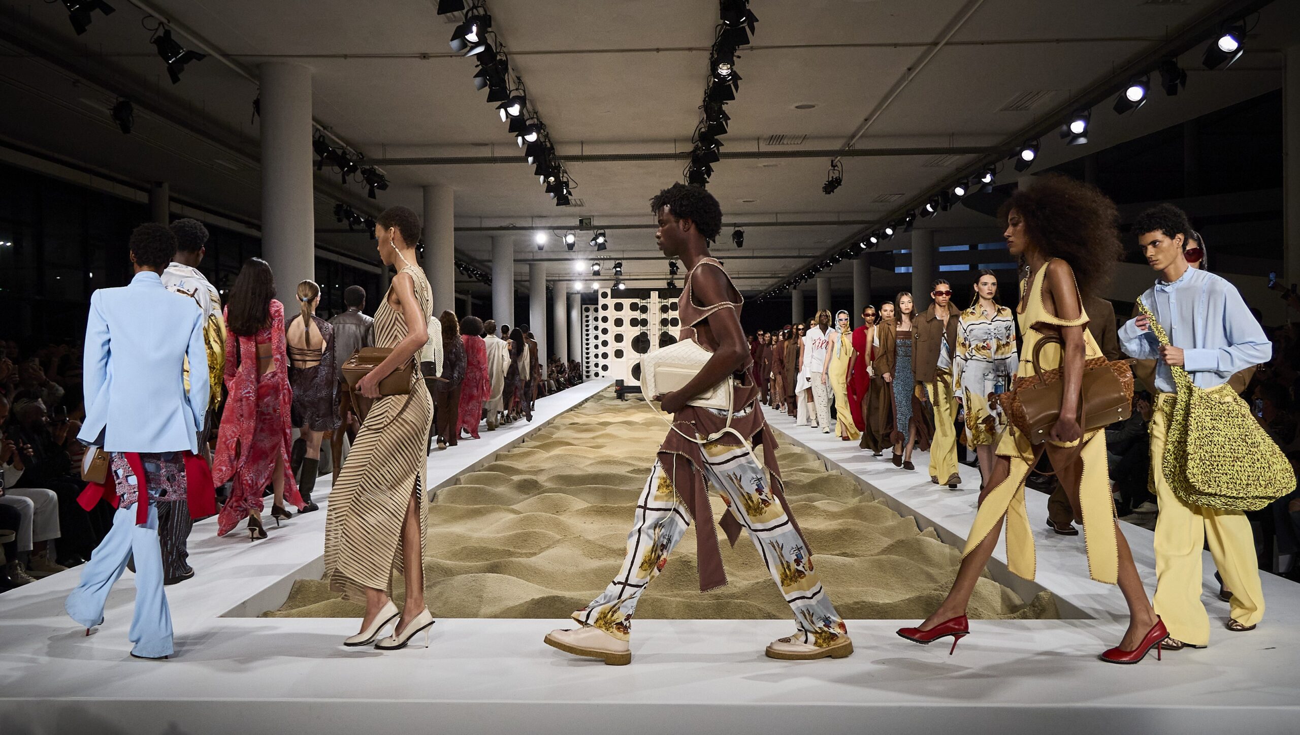 Misci Inverno 2025: Tieta inspira desfile arrebatador na Bienal
